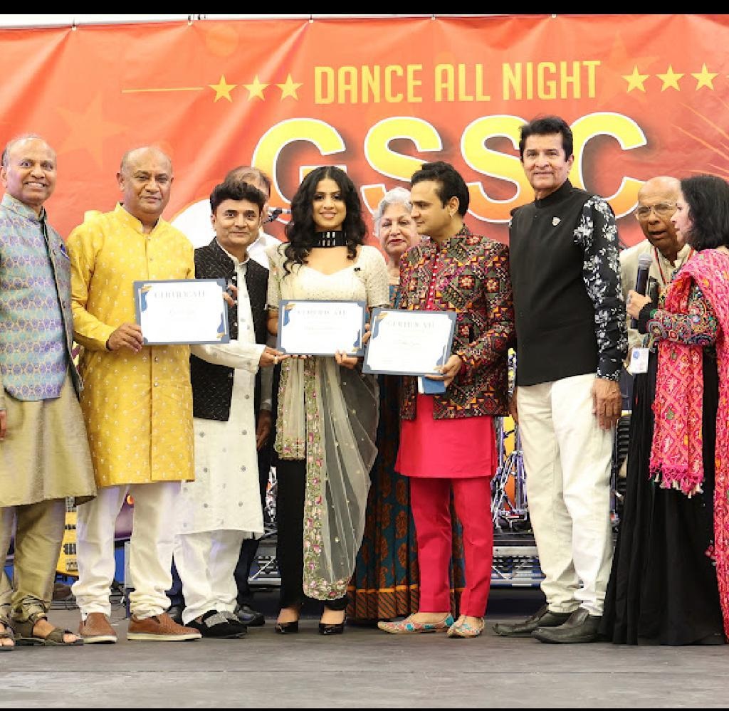 california Navratri 2022 garba Gujarati Samaj parthiv gohil mansi parekh photos