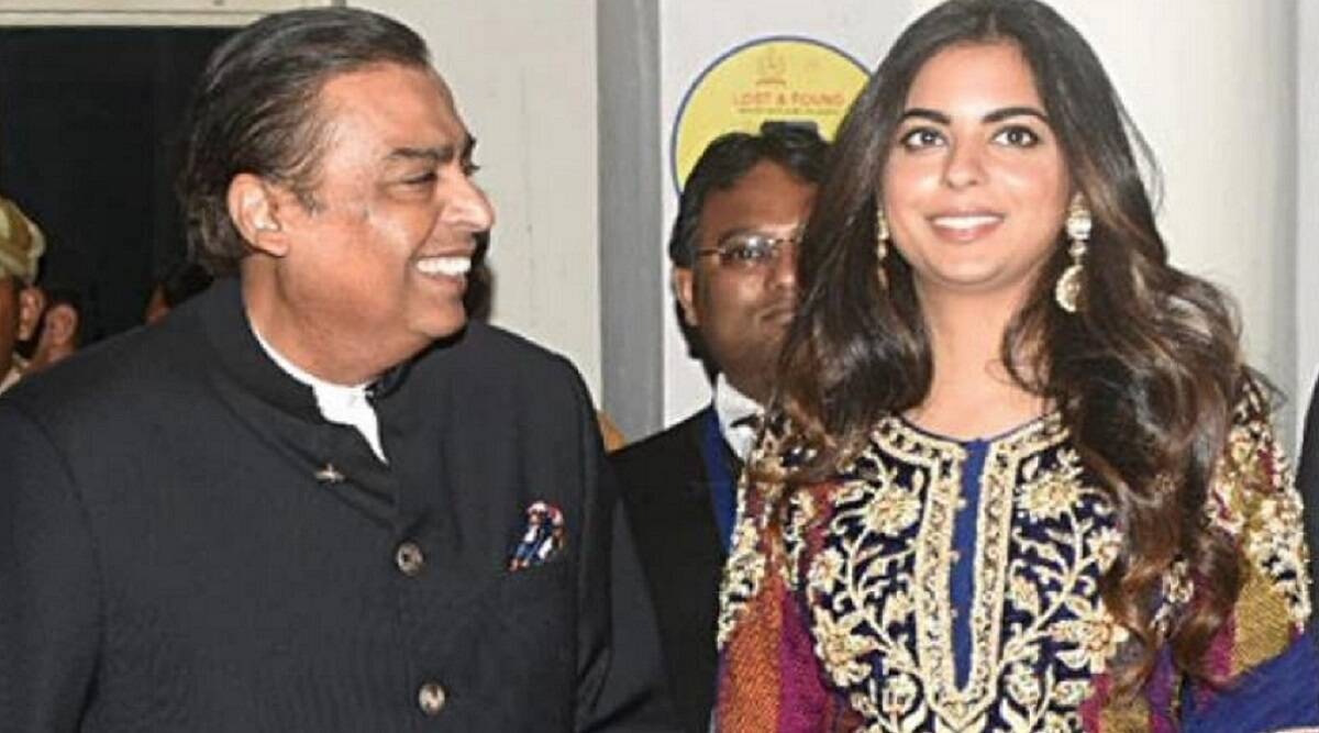Isha Ambani twin child take care 8 nannies from America Ambani family ...