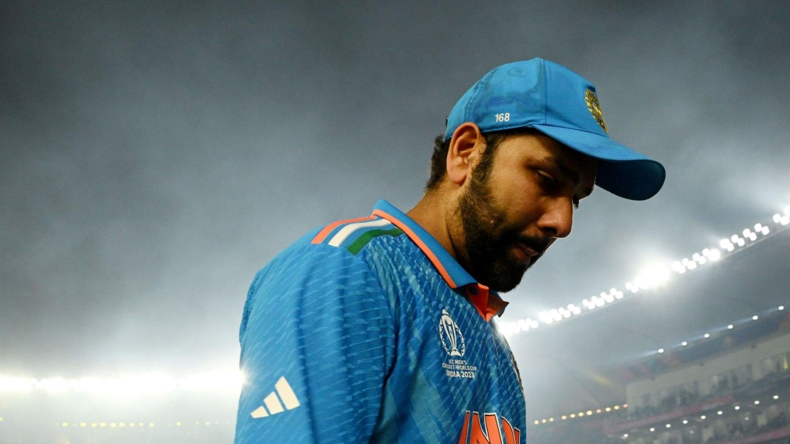 વર્લ્ડ કપ 2023ની ફાઇનલમાં પરાજય પછી ભાવુક થઇ ભારતીય ટીમ - World Cup ...