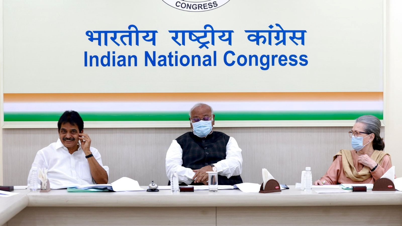 લોકસભા ચૂંટણી 2024 : ગુજરાતમાં કોંગ્રેસે વધુ 3 ઉમેદવારની જાહેરાત કરી ...