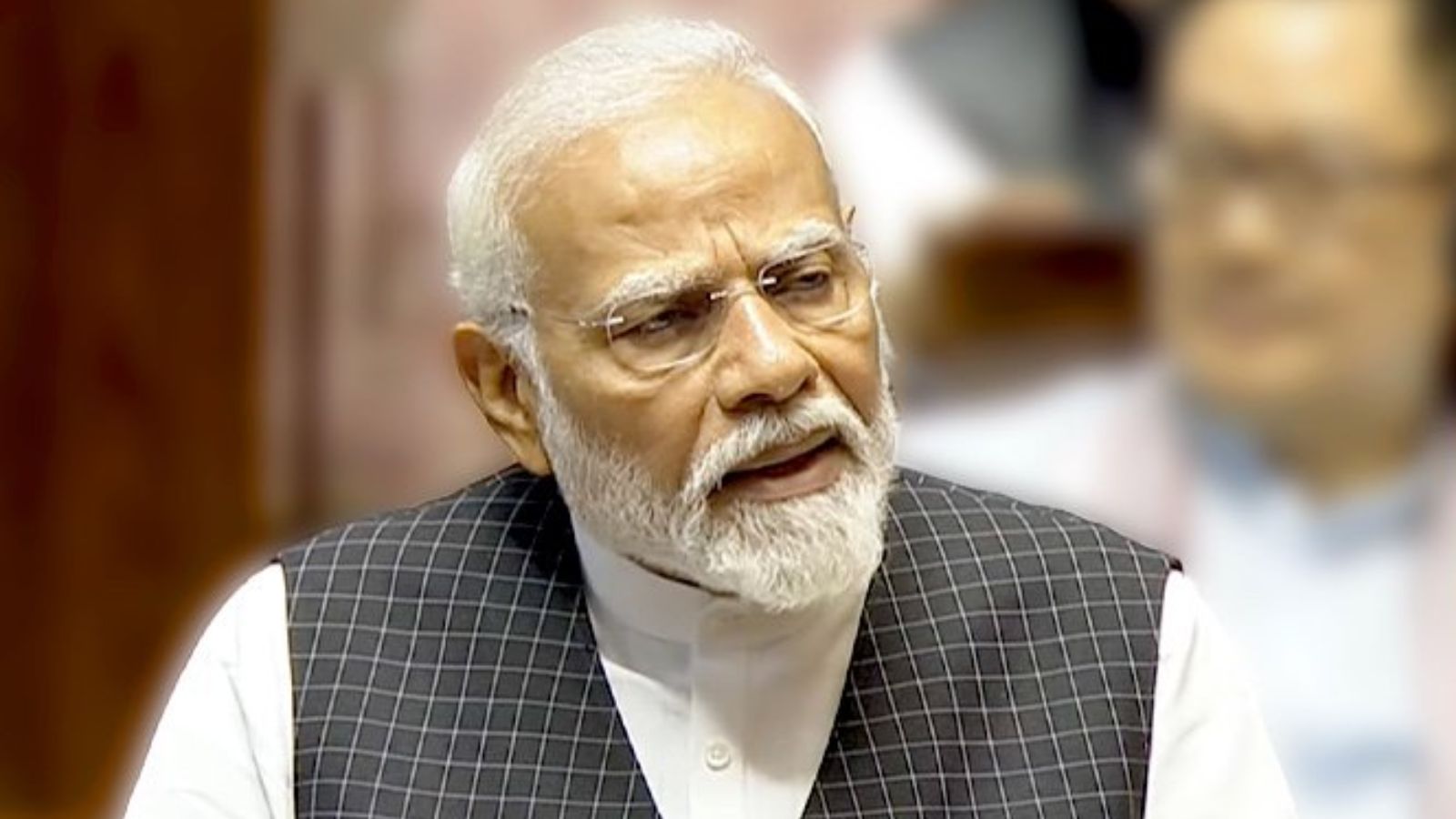 PM Narendra Modi: બંધારણના તે 3 સંશોધન જેને પીએમ મોદીએ મિની સંવિધાન ...