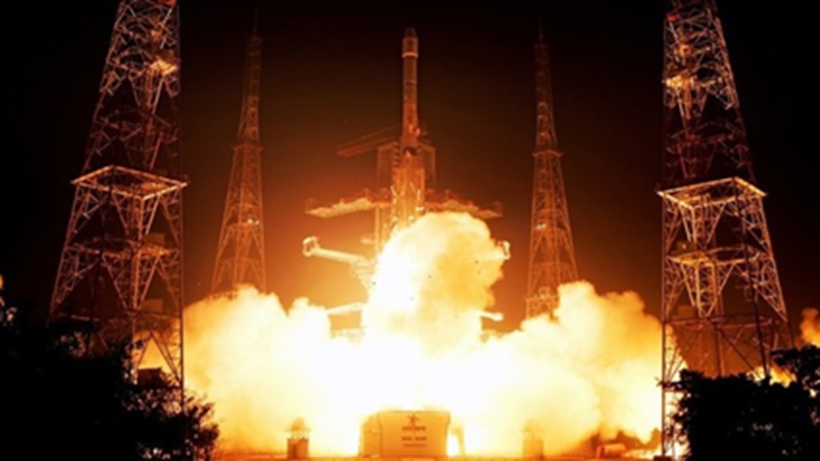 ISROનું નેવિગેશન સેટેલાઇટનું સફળ પ્રક્ષેપણ - ISRO successful launch of ...