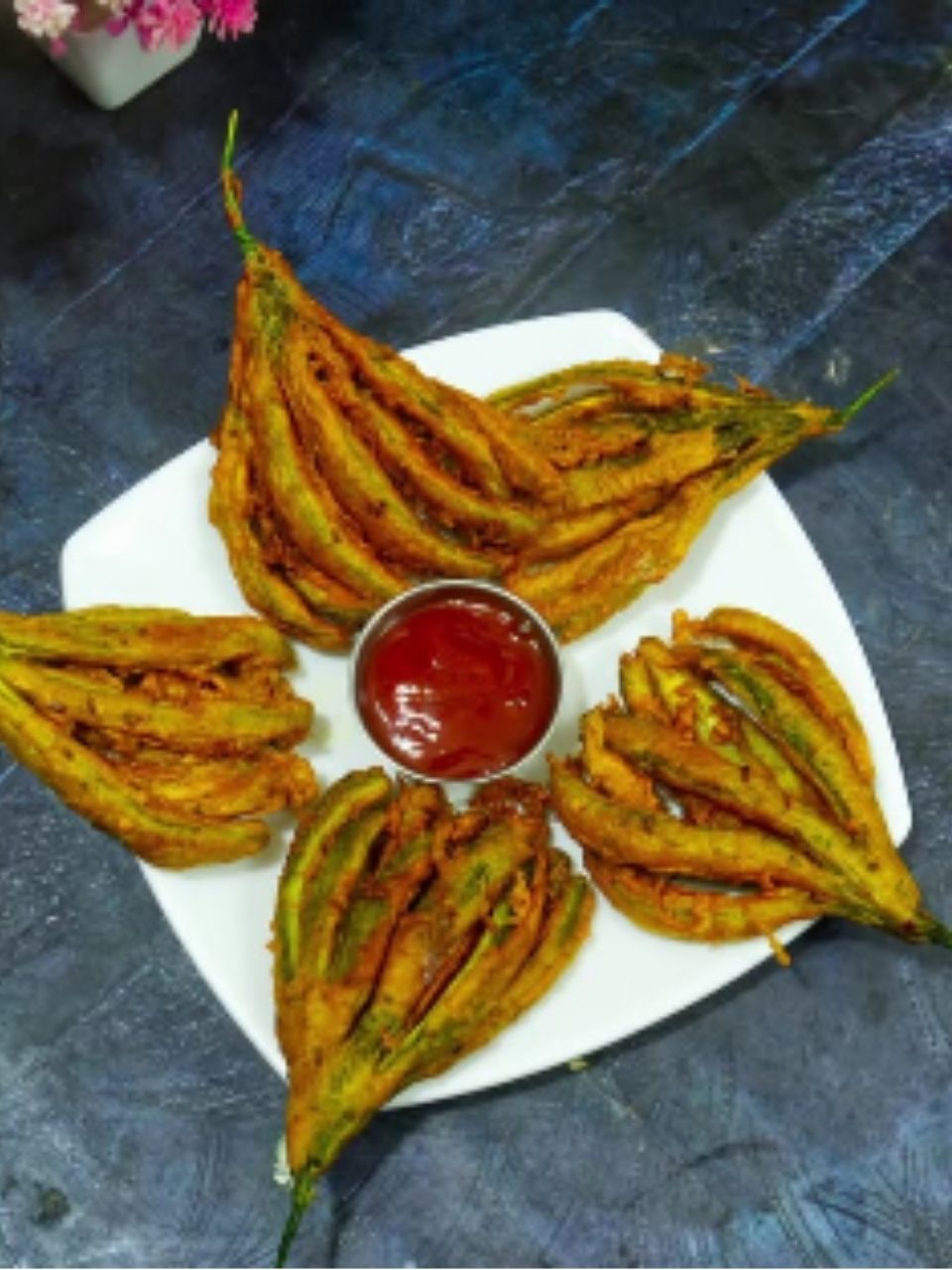 karela bhajiya recipe |Bitter gourd pakoda recipe |કારેલા ભજીયા રેસીપી